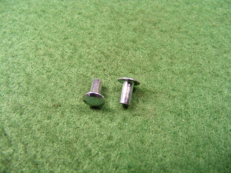 AHA9999 Rivet - Rocker Cover